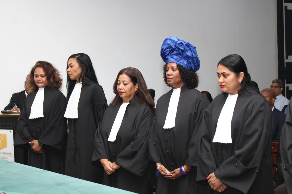 Beëdiging negen advocaten bij het Hof van Justitie - Hof van Justitie